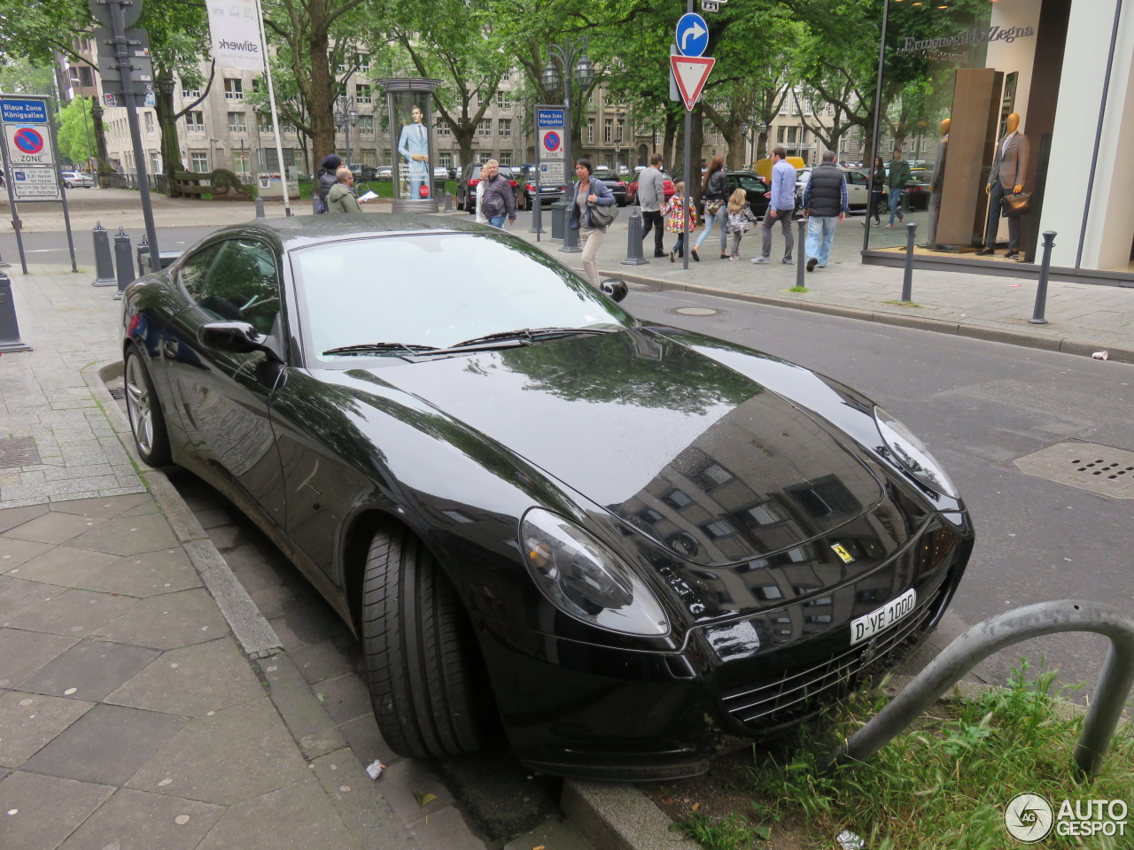 Ferrari 612 Scaglietti Novitec Rosso - 1 November 2015 - Autogespot