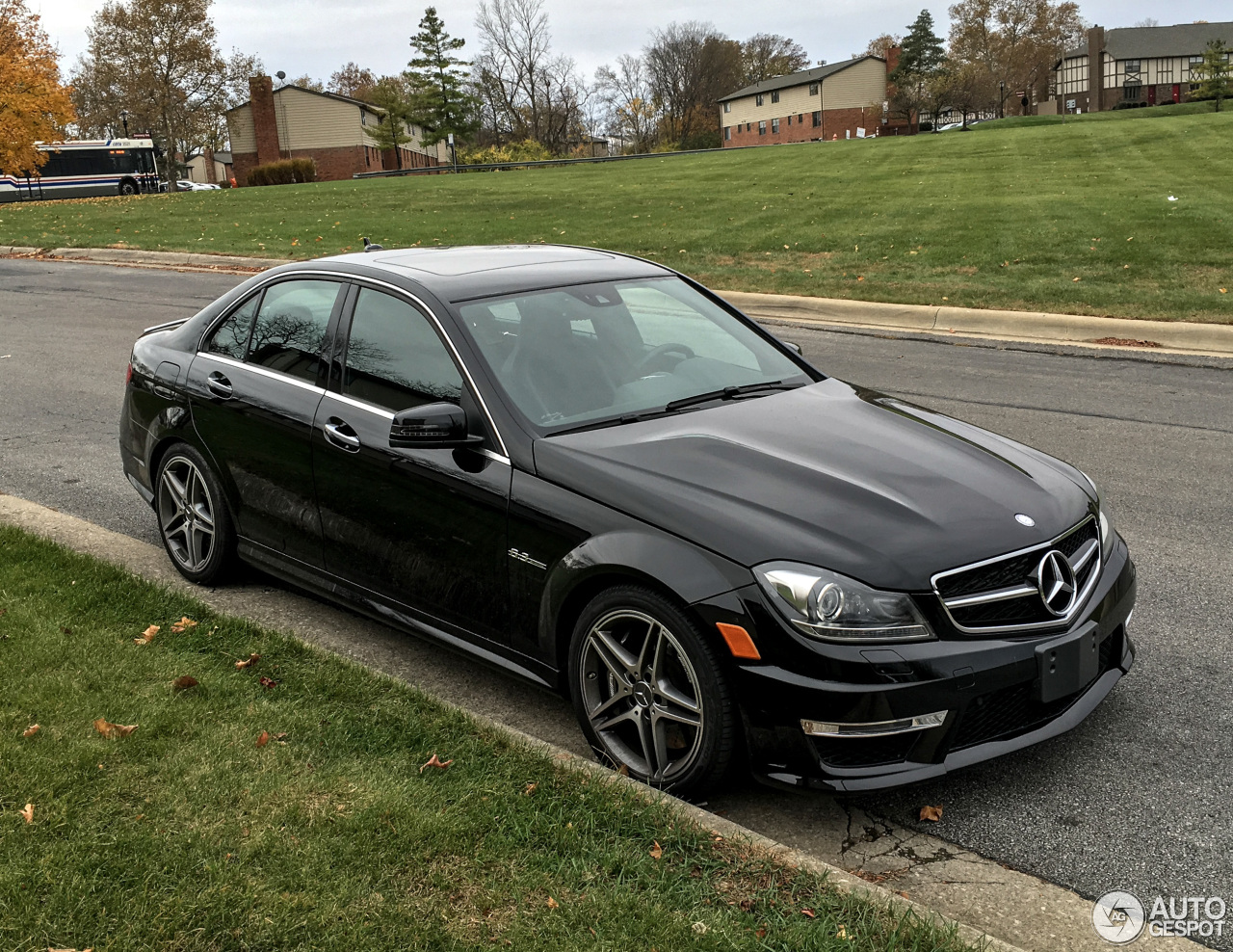 Mercedes-Benz C 63 AMG W204 2012 - 08 November 2015 - Autogespot