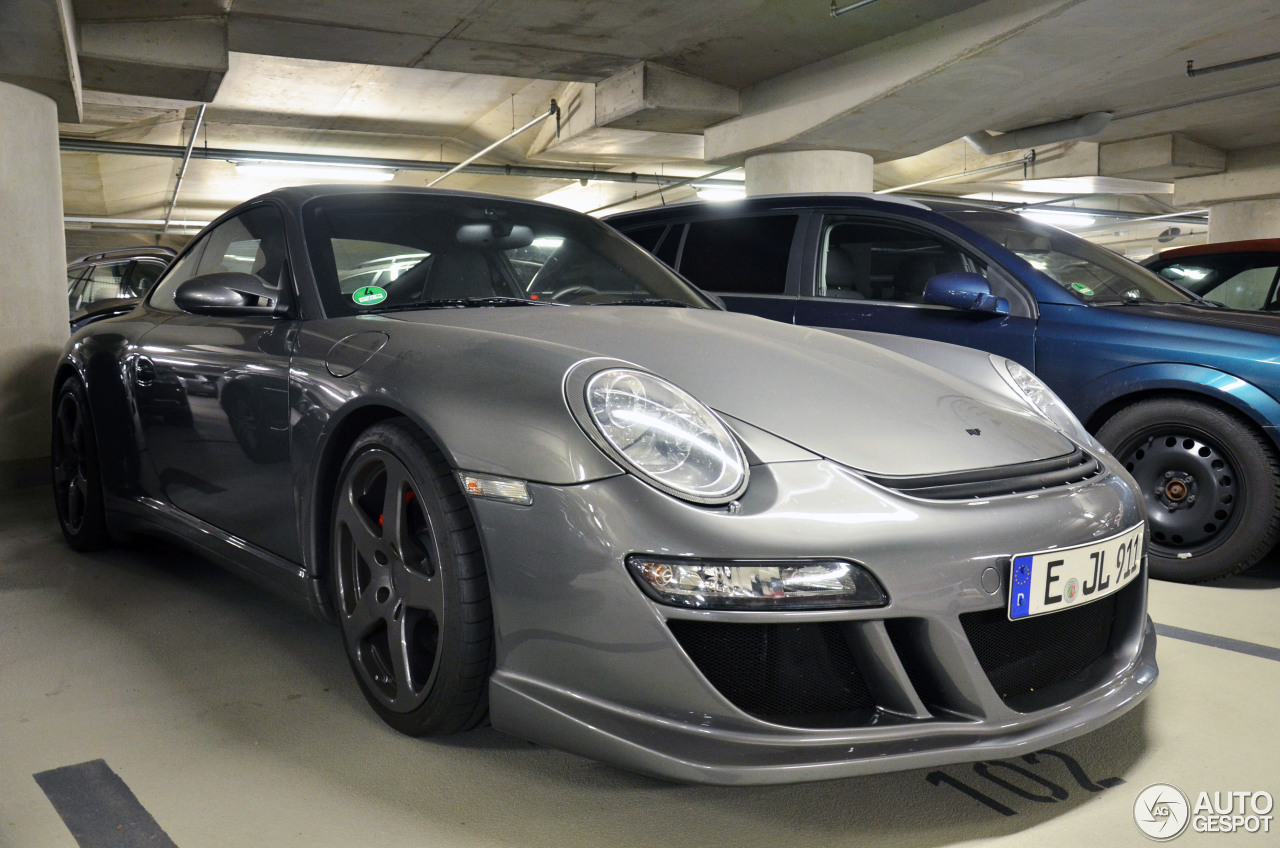 RUF 997 R Kompressor - 12 December 2015 - Autogespot