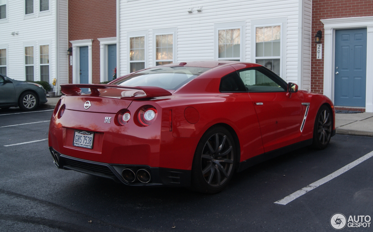 Nissan GT-R 2013 - 13 January 2016 - Autogespot