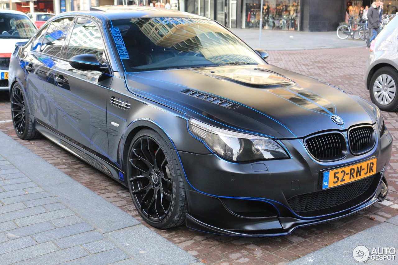 BMW M5 E60 2005 - 28 februari 2016 - Autogespot