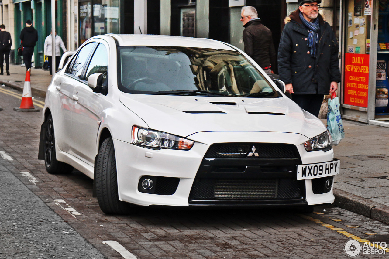 Mitsubishi Lancer Evolution X GSR FQ-300 - 05 March 2016 - Autogespot