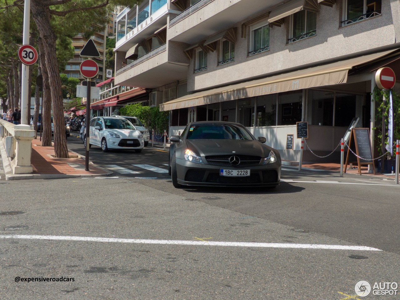 Mercedes-Benz Prior Design SL 63 AMG - 06 March 2016 - Autogespot