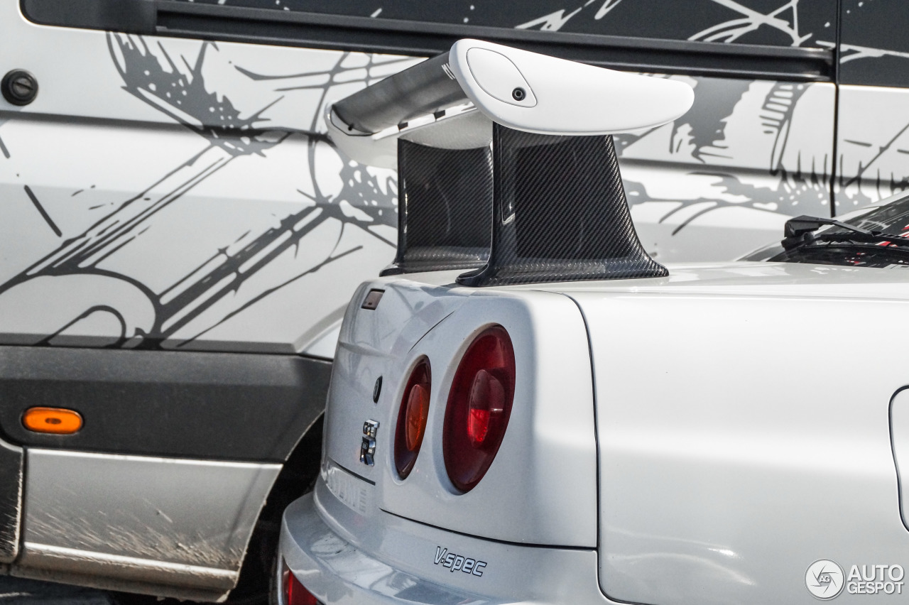 Nissan Skyline R34 GT-R V-Spec - 22 March 2016 - Autogespot