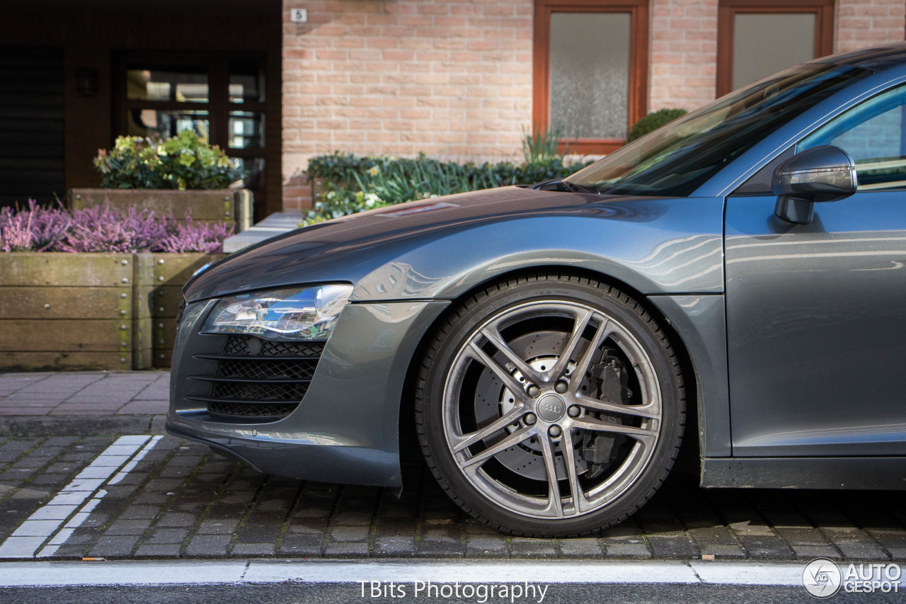Audi R8 - 25 March 2016 - Autogespot