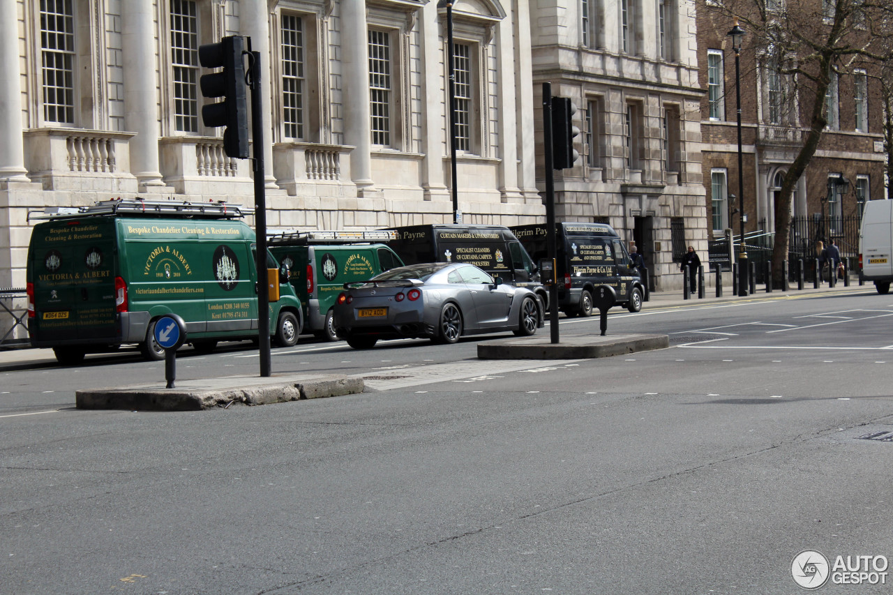 Nissan GT-R - 02 April 2016 - Autogespot