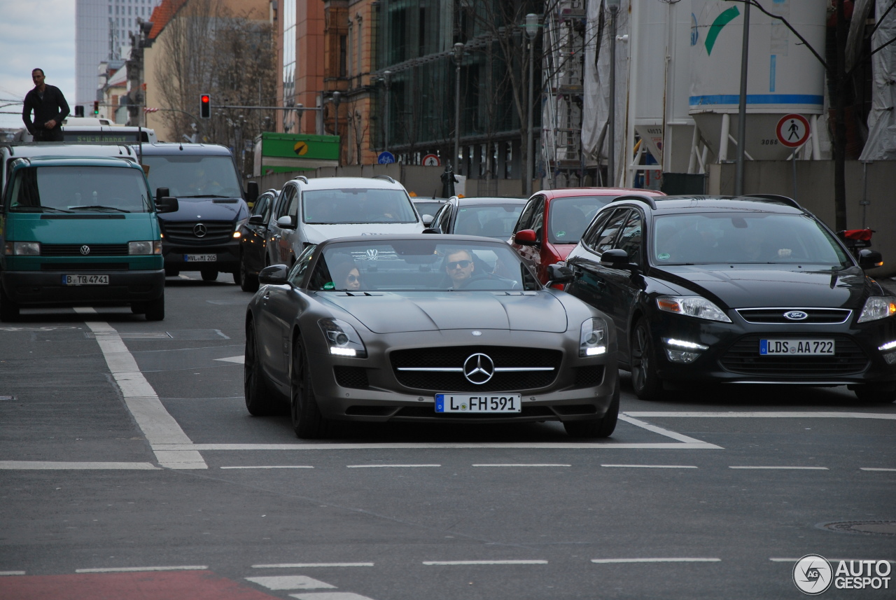 Mercedes-Benz SLS AMG GT Roadster - 05 April 2016 - Autogespot