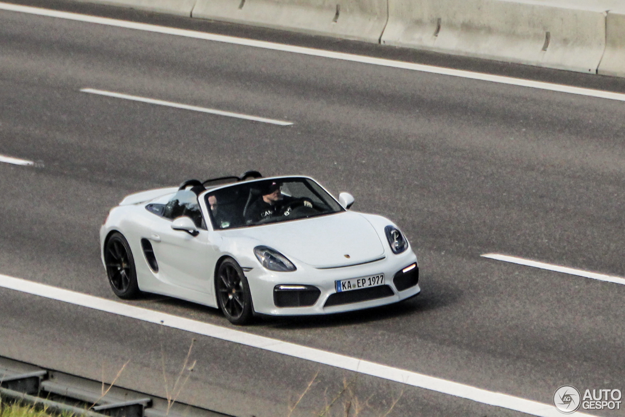 Porsche 981 Boxster Spyder - 16 April 2016 - Autogespot