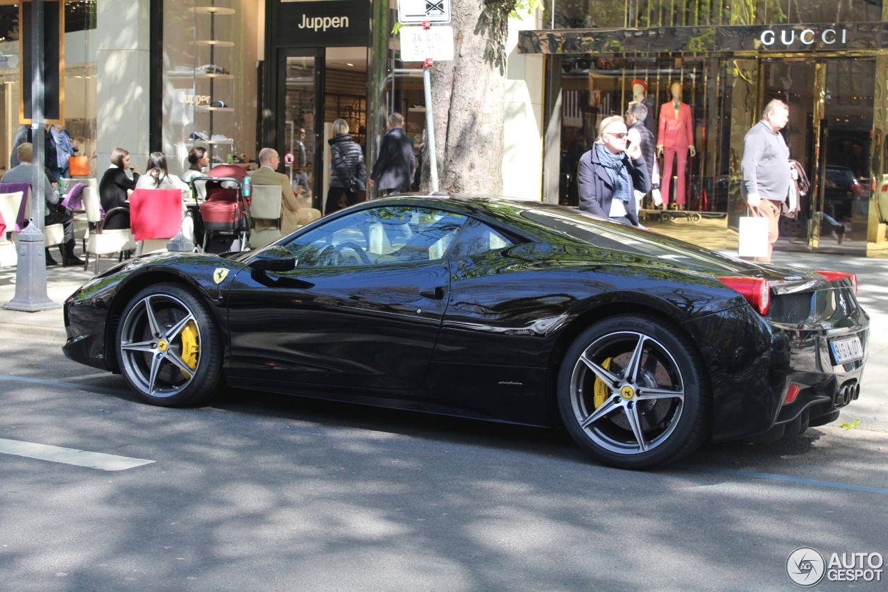 Ferrari 458 Italia - 24 April 2016 - Autogespot