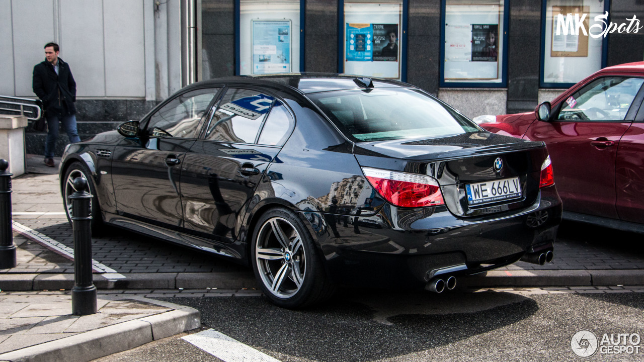 BMW M5 E60 2007 - 26 kwiecie 2016 - Autogespot