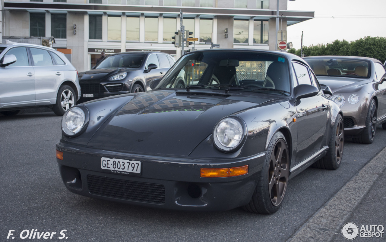 RUF 964 RCT Evo - 04 May 2016 - Autogespot