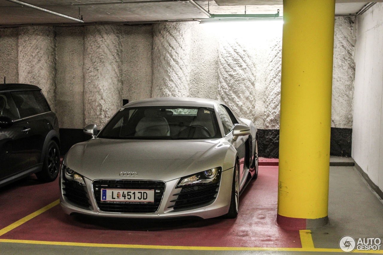 Audi R8 - 05 May 2016 - Autogespot