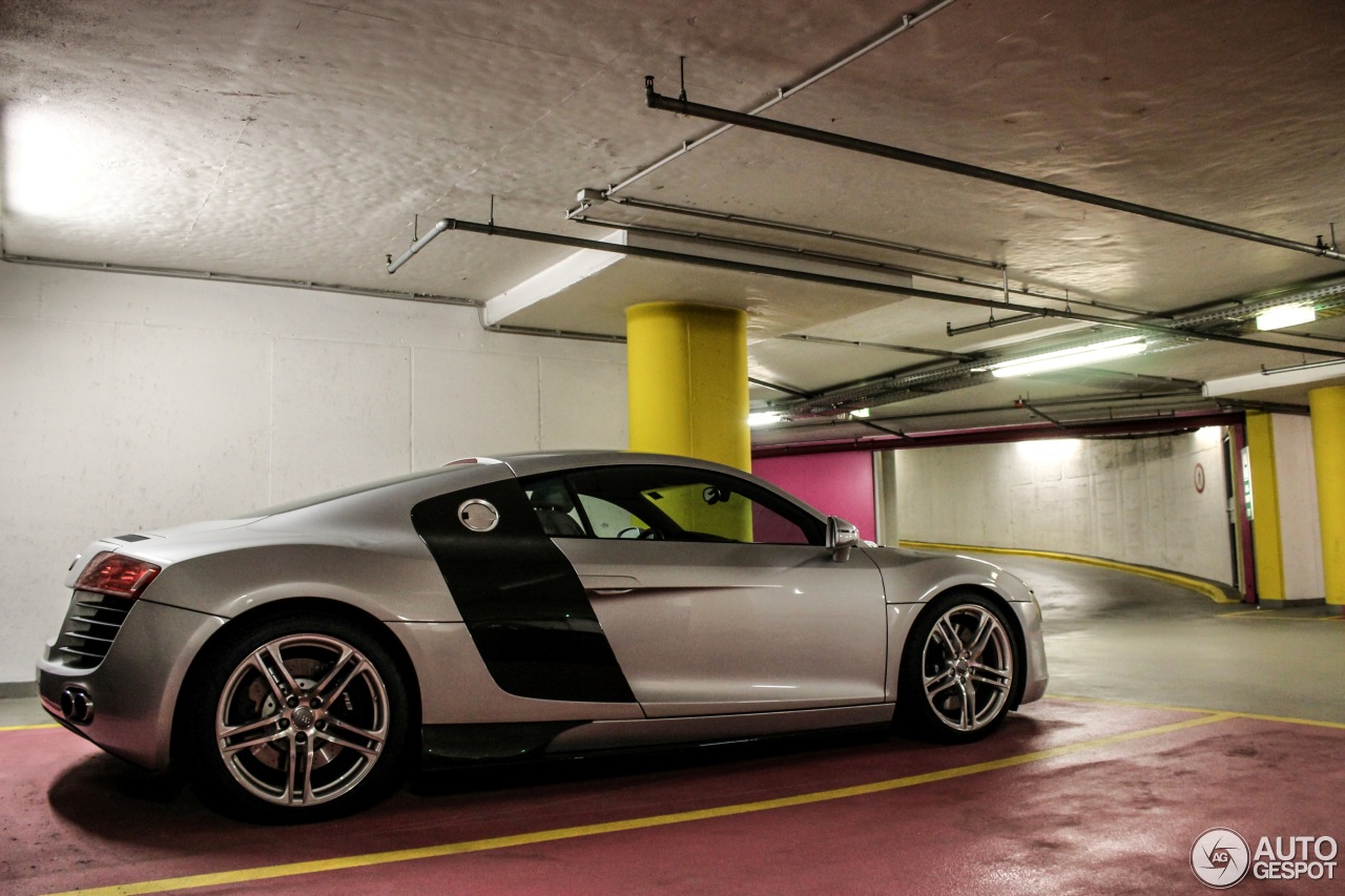 Audi R8 - 05 May 2016 - Autogespot