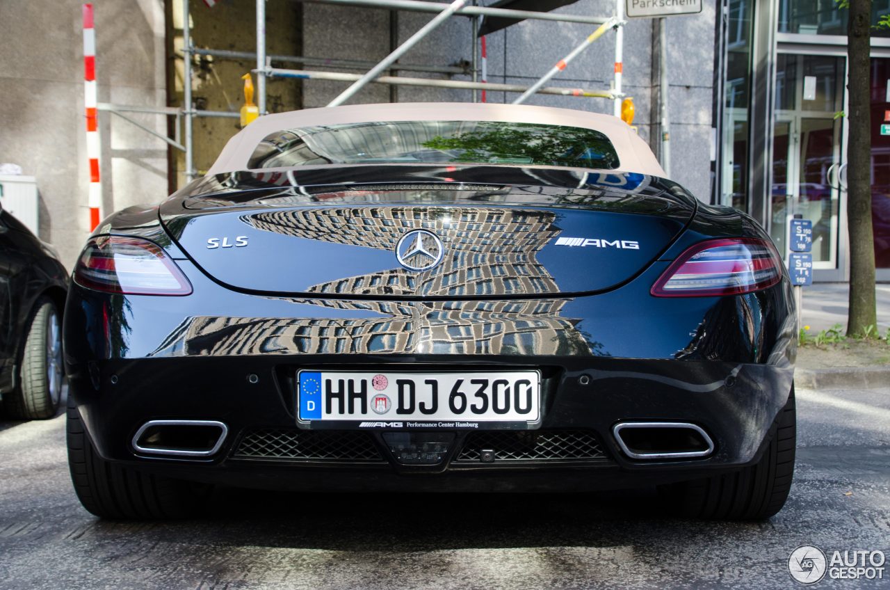 Mercedes-Benz SLS AMG Roadster - 08 May 2016 - Autogespot