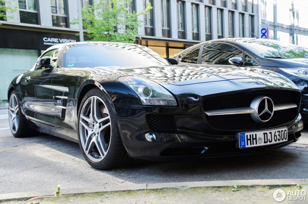 Mercedes-Benz SLS AMG Roadster - 08 May 2016 - Autogespot