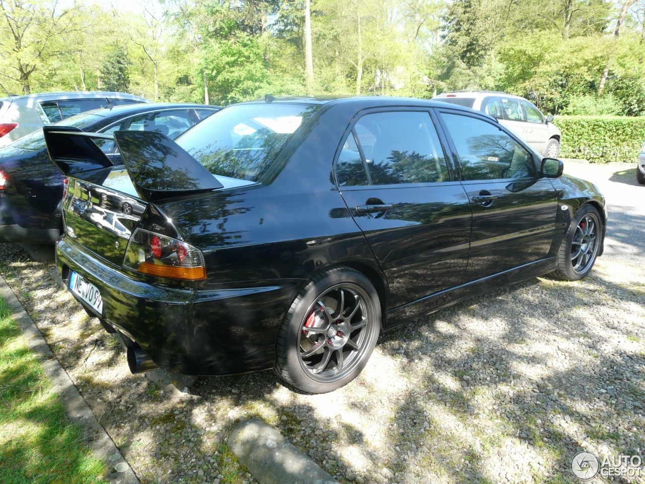 Mitsubishi Lancer Evolution IX FQ - 08 May 2016 - Autogespot