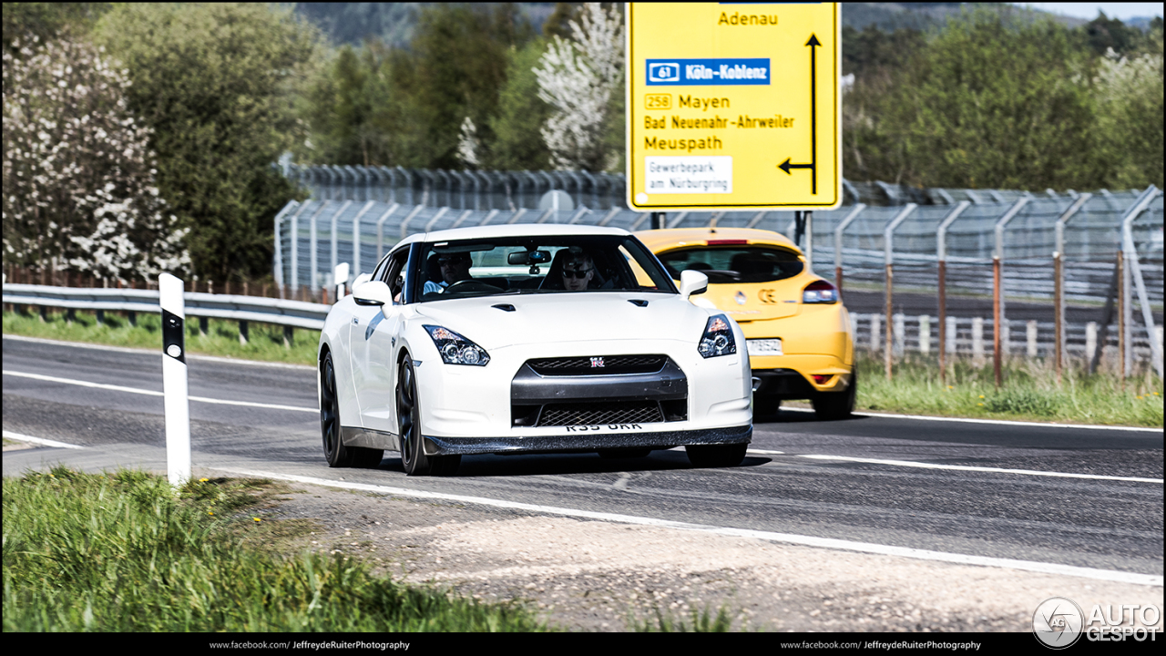 Nissan GT-R - 08 May 2016 - Autogespot