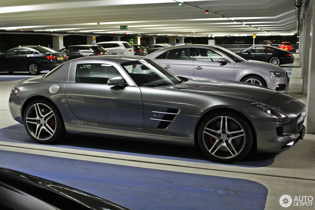 Mercedes-Benz SLS AMG - 12 May 2016 - Autogespot