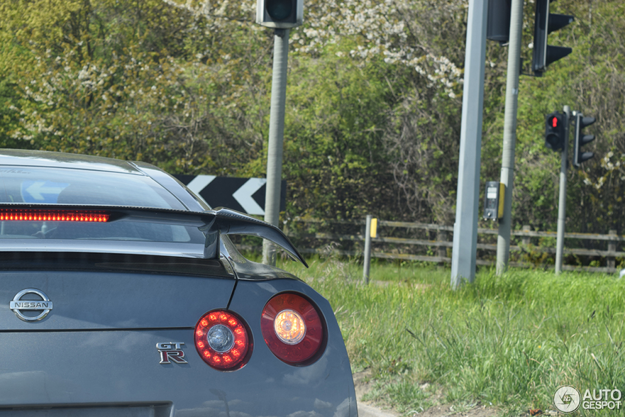 Nissan GT-R 2013 Knight-Racer Ltd - 13 May 2016 - Autogespot