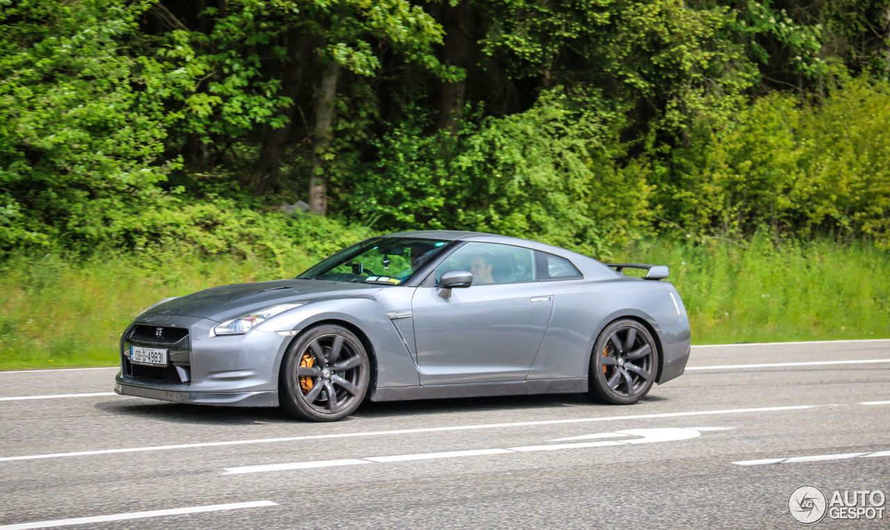Nissan GT-R - 23 May 2016 - Autogespot