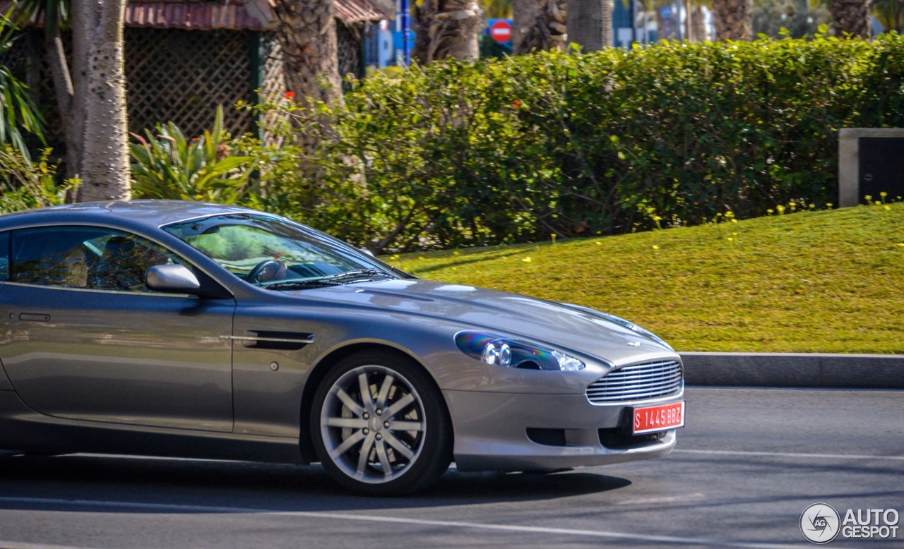Aston Martin DB9 - 25 May 2016 - Autogespot