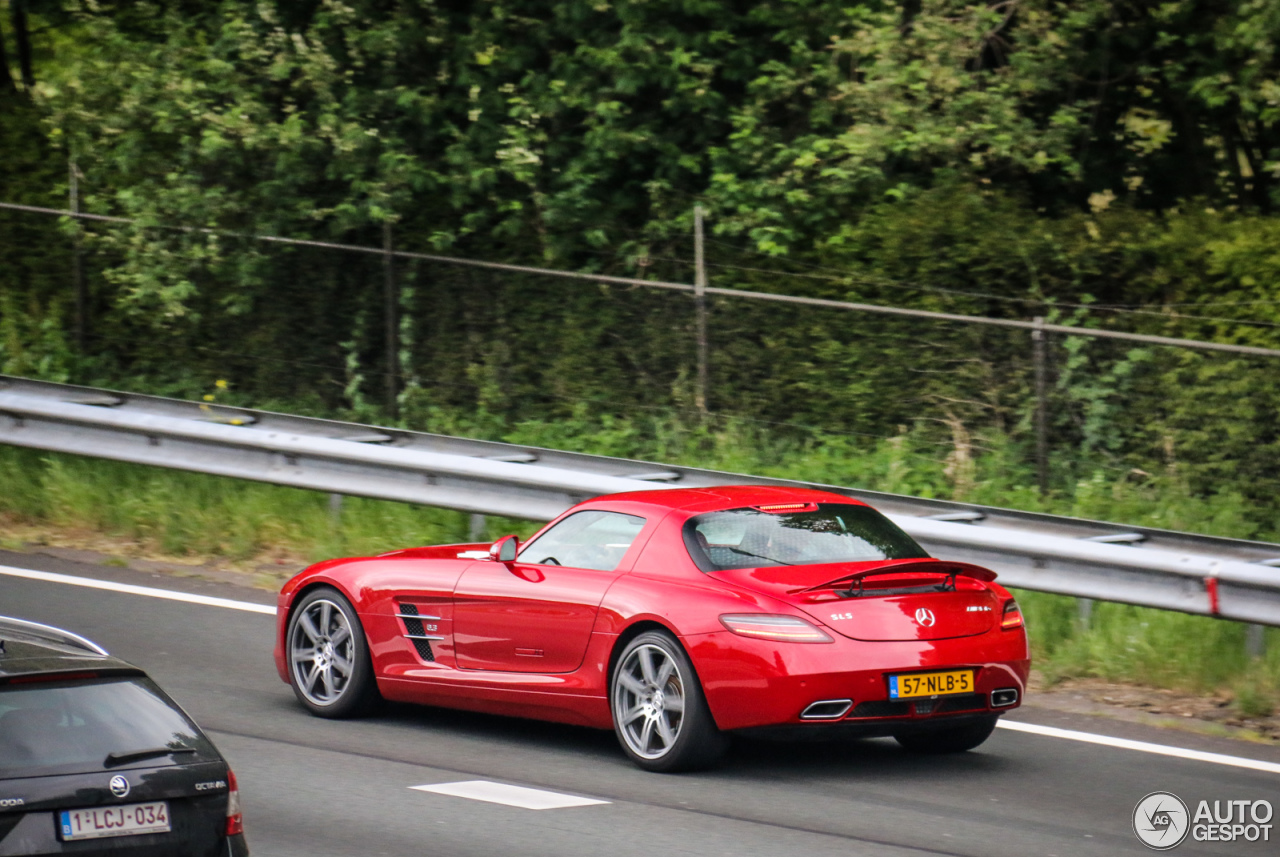 Mercedes-Benz SLS AMG - 26 May 2016 - Autogespot