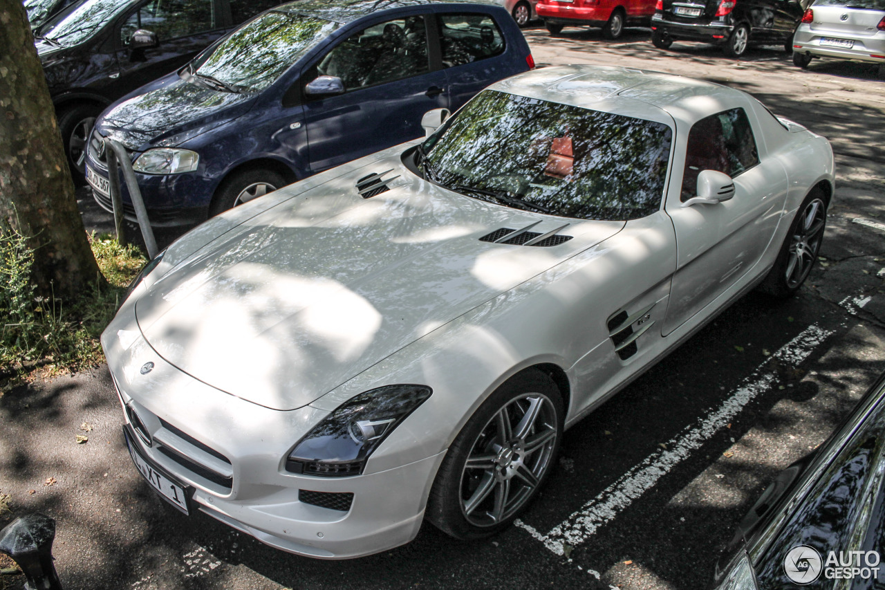 Mercedes-Benz SLS AMG - 27 May 2016 - Autogespot