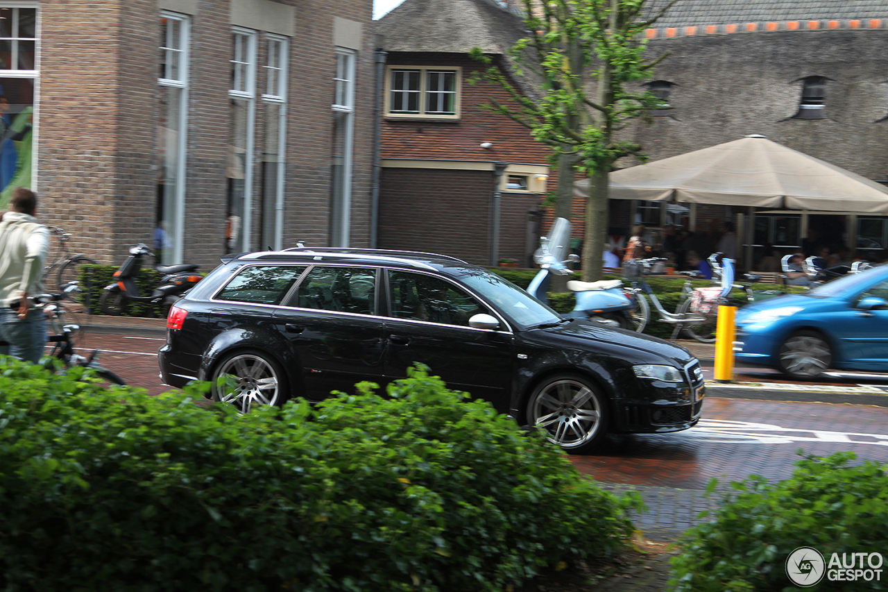 Audi RS4 Avant B7 - 29 May 2016 - Autogespot