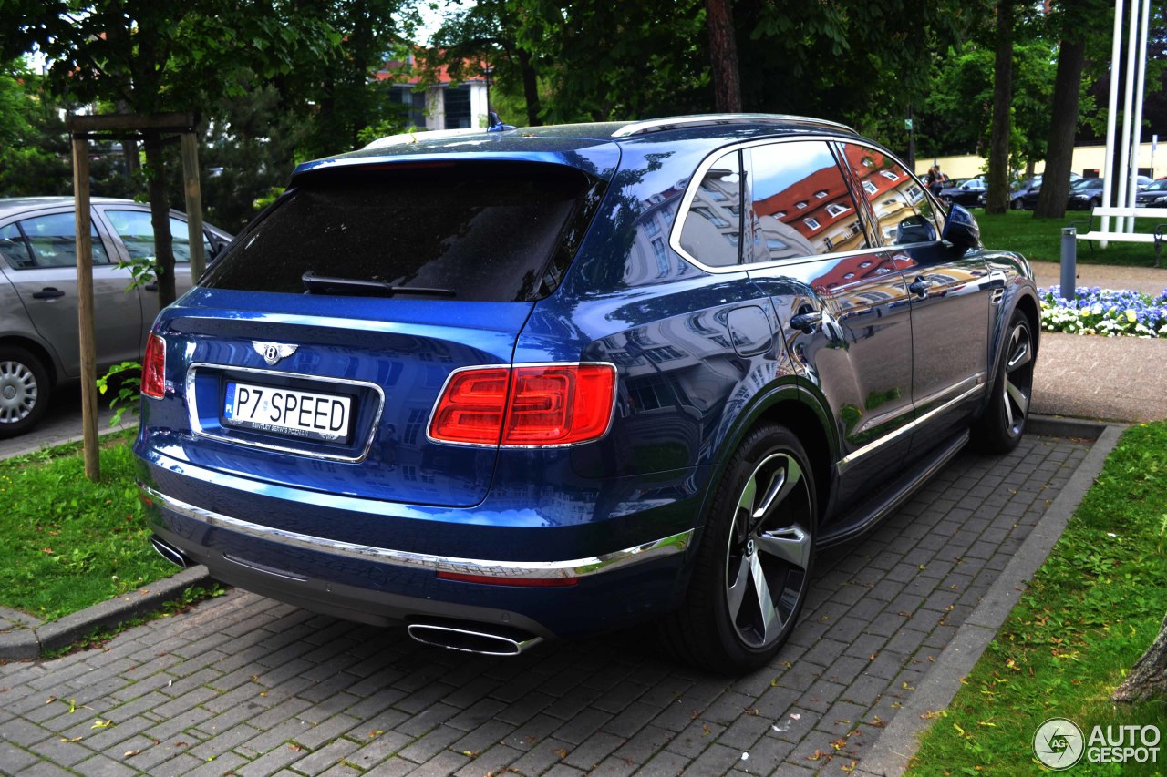 Bentley Bentayga First Edition - 29 May 2016 - Autogespot