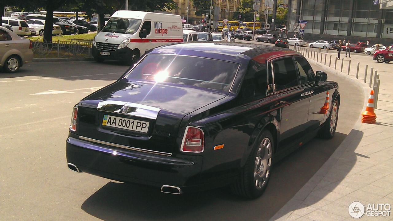 Rolls-Royce Phantom EWB Series II - 30 May 2016 - Autogespot