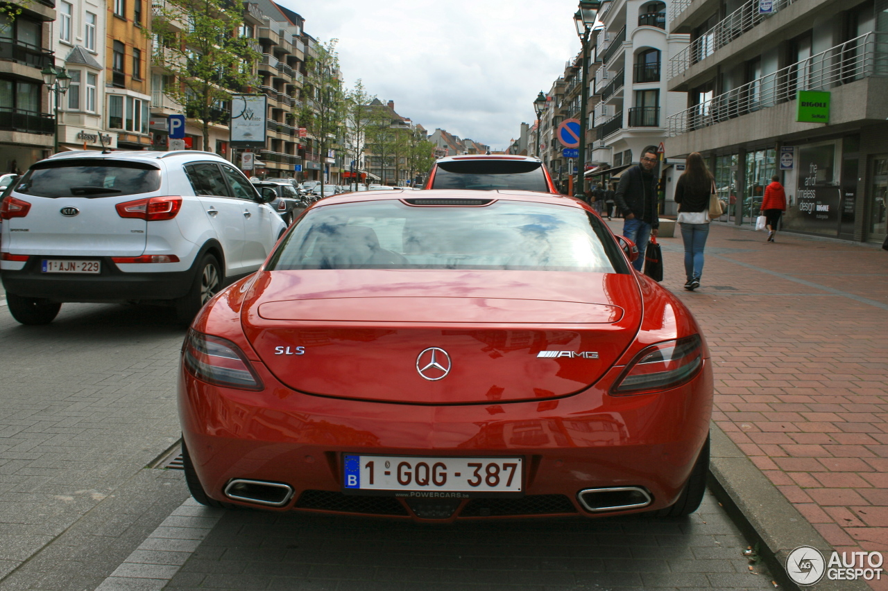 Mercedes-Benz SLS AMG - 08 June 2016 - Autogespot