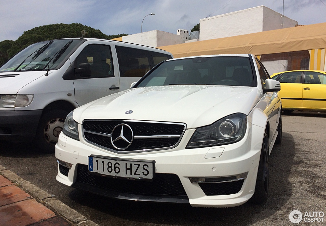 Mercedes-Benz C 63 AMG W204 2012 - 15 June 2016 - Autogespot
