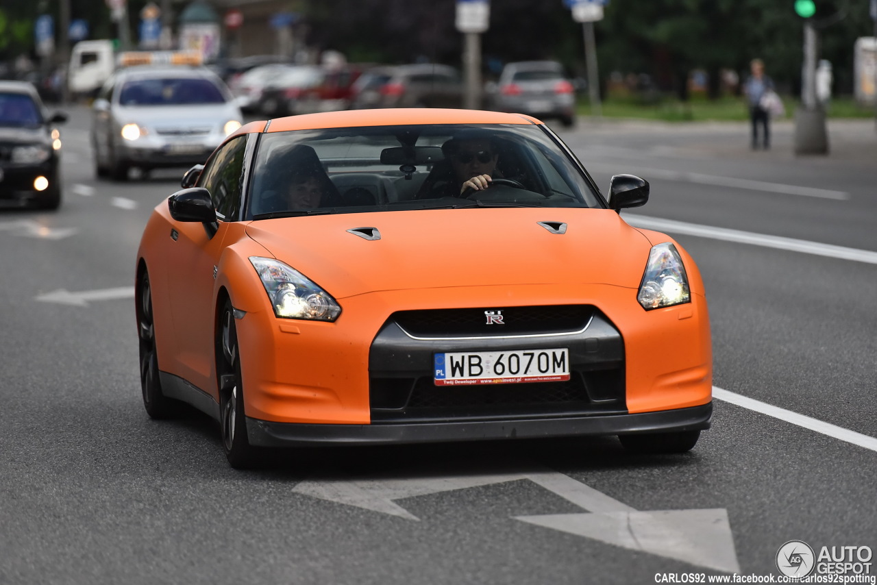 Nissan GT-R - 07 July 2016 - Autogespot