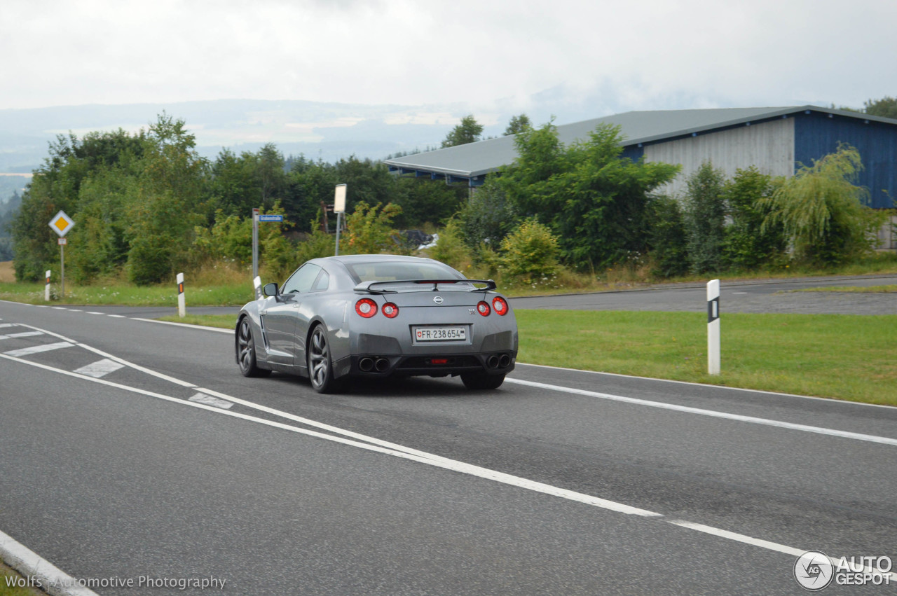 Nissan GT-R - 05 August 2016 - Autogespot