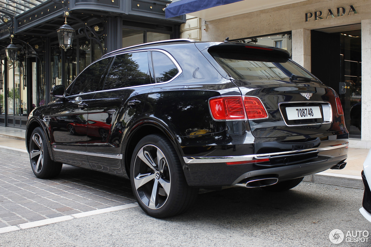 Bentley Bentayga First Edition - 06 August 2016 - Autogespot