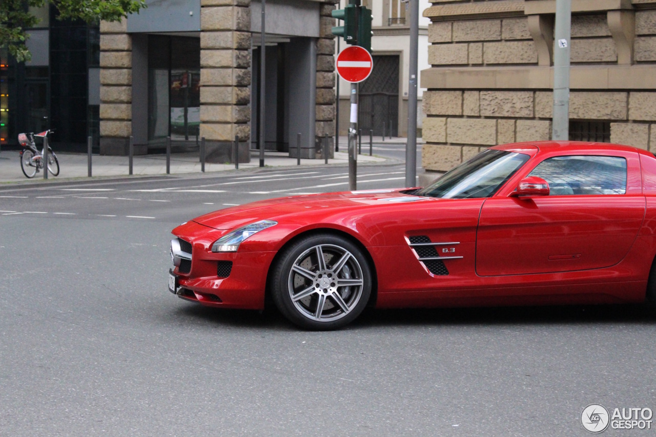 Mercedes-Benz SLS AMG - 22 August 2016 - Autogespot