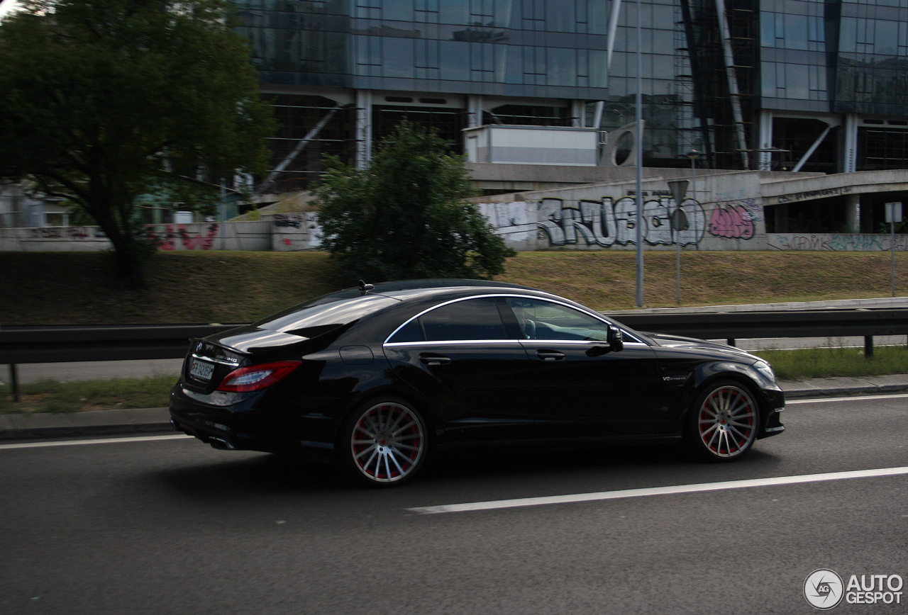 Mercedes-Benz CLS 63 AMG S C218 - 19 September 2016 - Autogespot