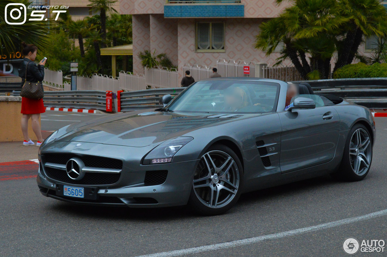 Mercedes-Benz SLS AMG Roadster - 15 October 2016 - Autogespot