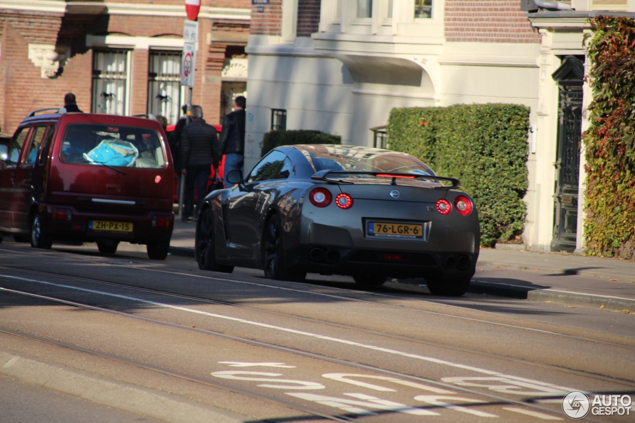 Nissan GT-R - 12 November 2016 - Autogespot