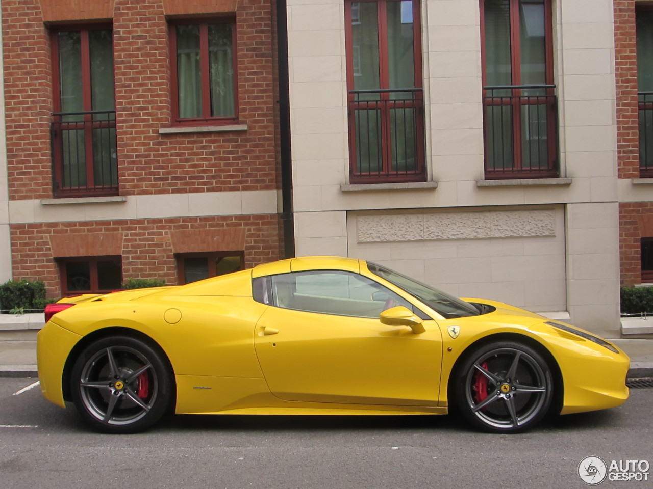 Ferrari 458 Spider - 23 November 2016 - Autogespot
