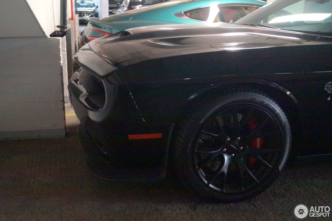 Dodge Challenger SRT Hellcat - 26 November 2016 - Autogespot
