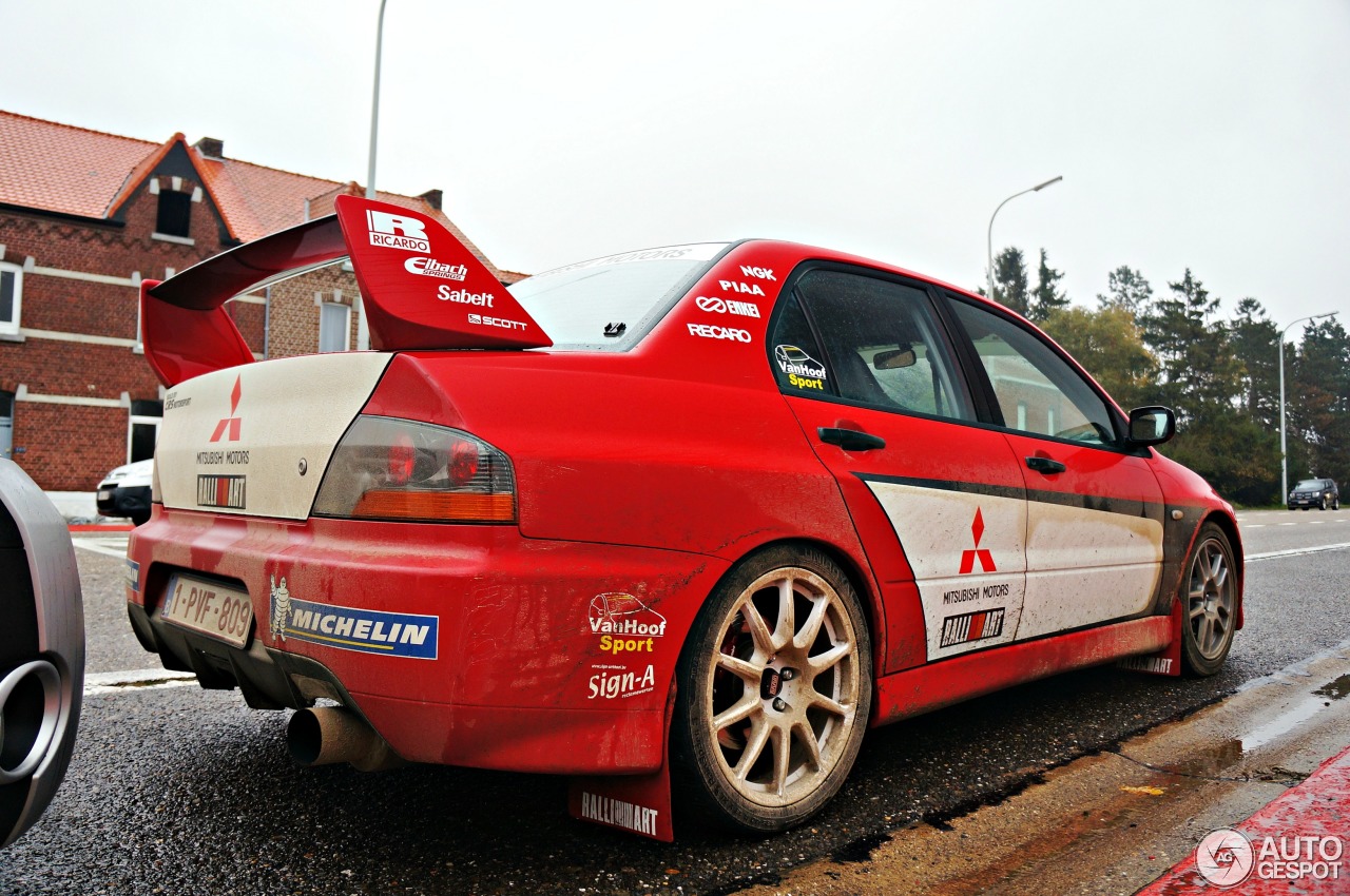 Mitsubishi Lancer Evolution IX RalliArt - 30 November 2016 - Autogespot