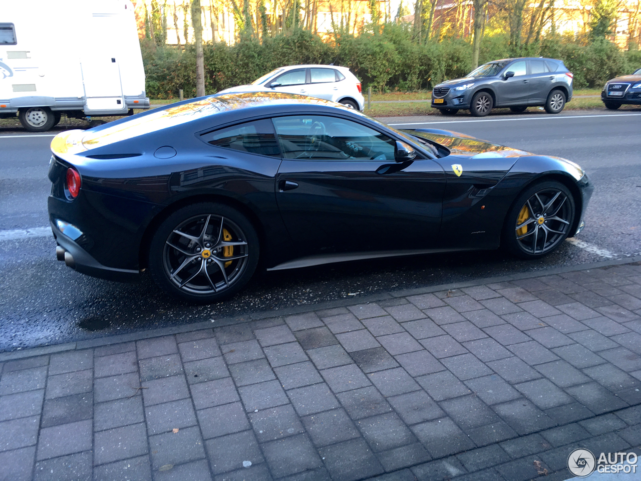 Ferrari F12berlinetta - 03 December 2016 - Autogespot