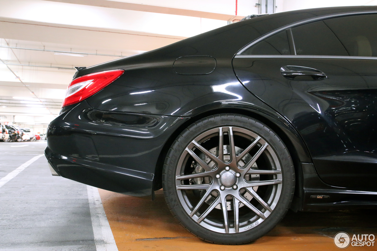 Mercedes-Benz MKB CLS 63 AMG C218 - 03 January 2017 - Autogespot