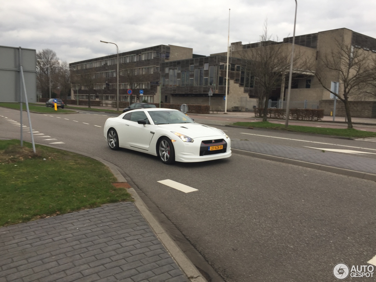 Nissan GT-R - 08 March 2017 - Autogespot