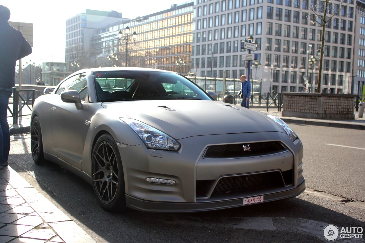 Nissan GT-R 2011 - 13 April 2017 - Autogespot