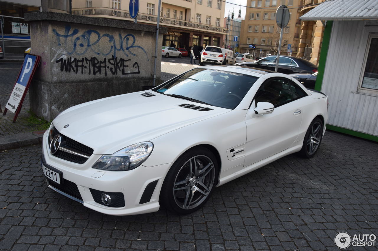 Mercedes-Benz SL 63 AMG Edition IWC - 19 April 2017 - Autogespot