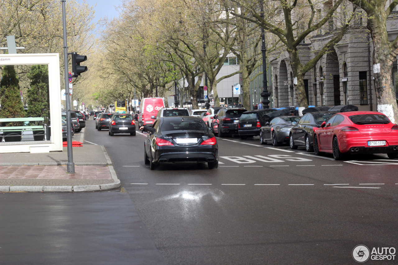 Mercedes-Benz CLA 45 AMG C117 - 22 April 2017 - Autogespot