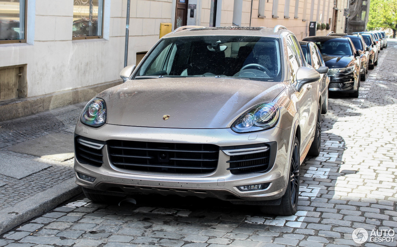 Porsche 958 Cayenne GTS MkII - 26 April 2017 - Autogespot