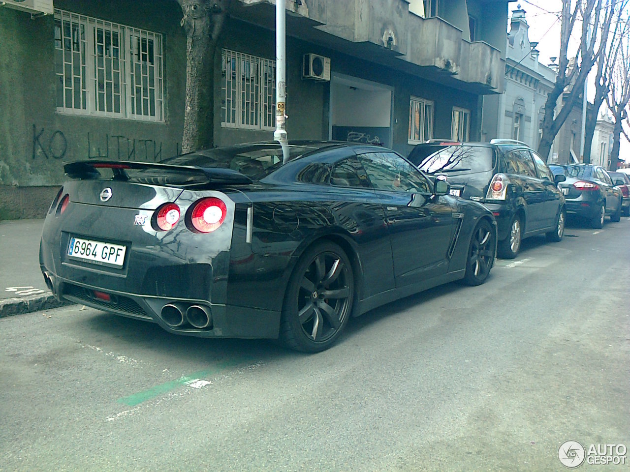 Nissan GT-R - 02 June 2017 - Autogespot